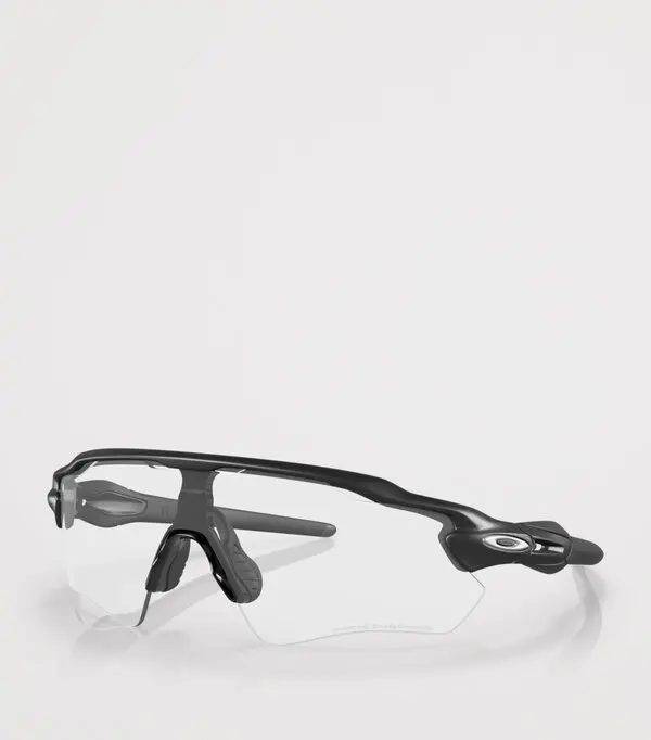 Oakley Photochromic Radar Ev Path Shield Sunglasses