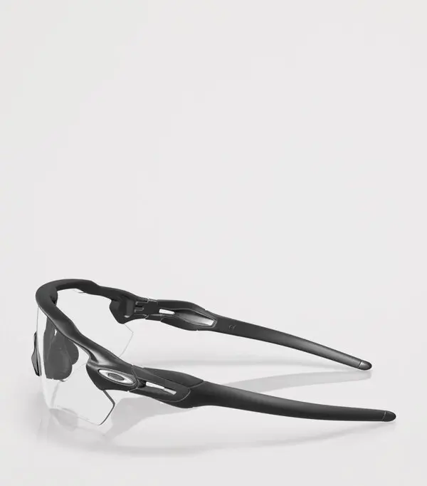 Oakley Photochromic Radar Ev Path Shield Sunglasses
