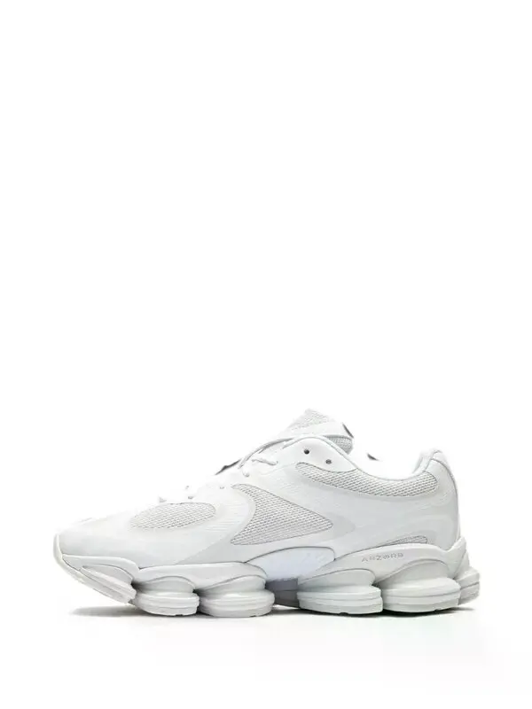 NEW BALANCE Abzorb 2000 Panelled Sneakers - White