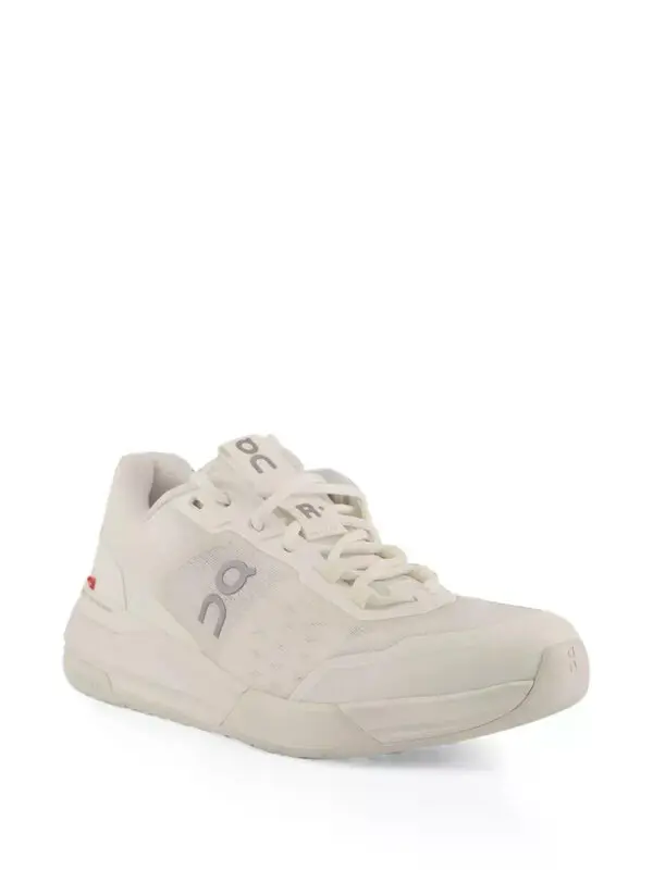 On The Roger Advantage Pro Sneakers