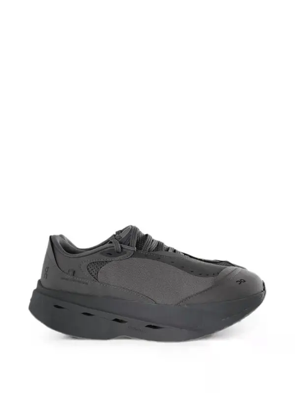 On Cloudboom Volt Sneakers - Grey
