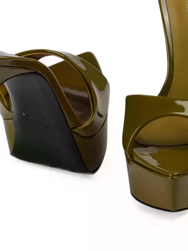 LE SILLA Uma Patent Leather Sandals