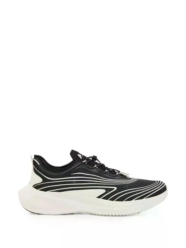 Apl Mesh Toggle-fastening Sneakers