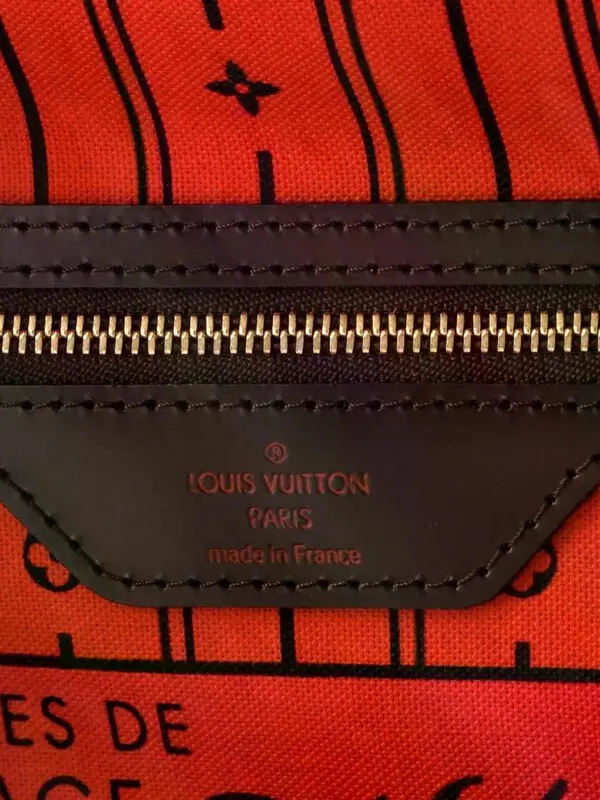 LOUIS VUITTON Damier Pm Tote Bag