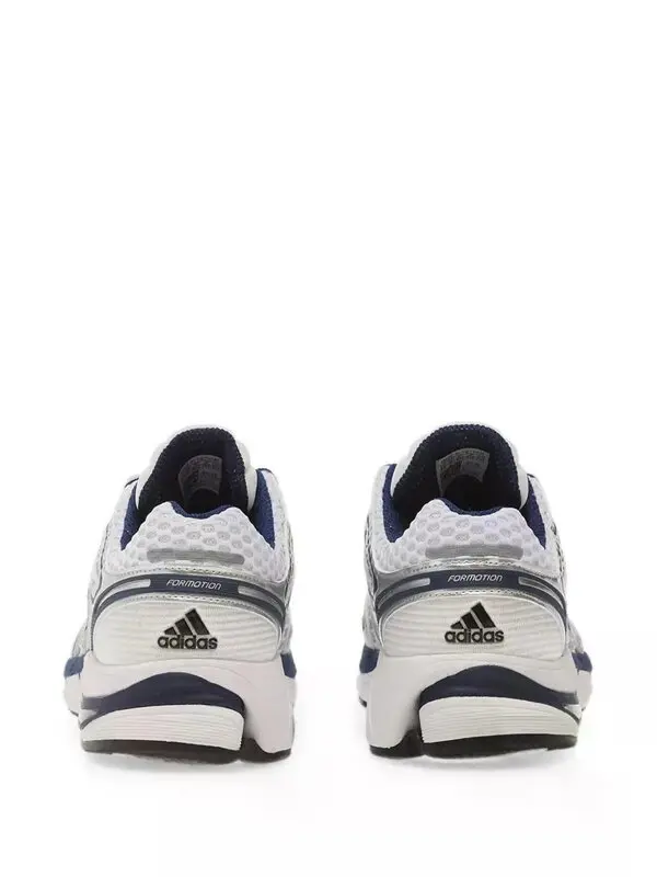 Adidas Adistar Control 5 Sneakers