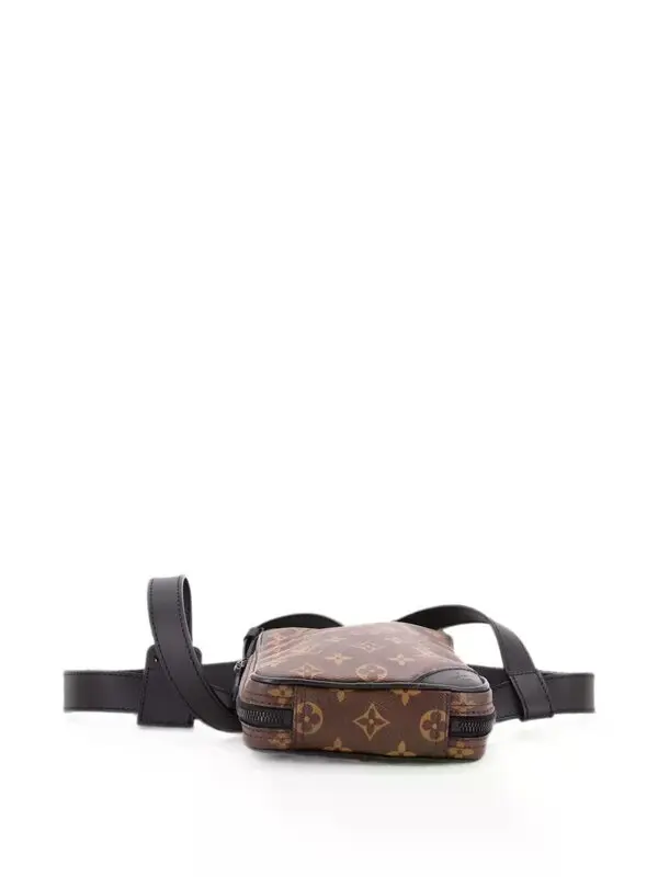 LOUIS VUITTON Solar Ray Utility Side Bag Monogram Canvas Crossbody Bag
