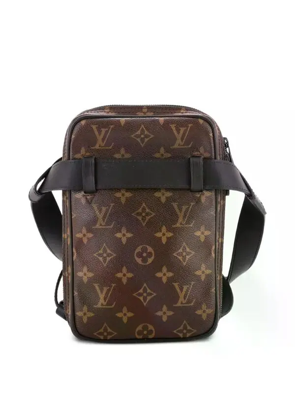 LOUIS VUITTON Monogram Canvas Utility Side Bag - Brown