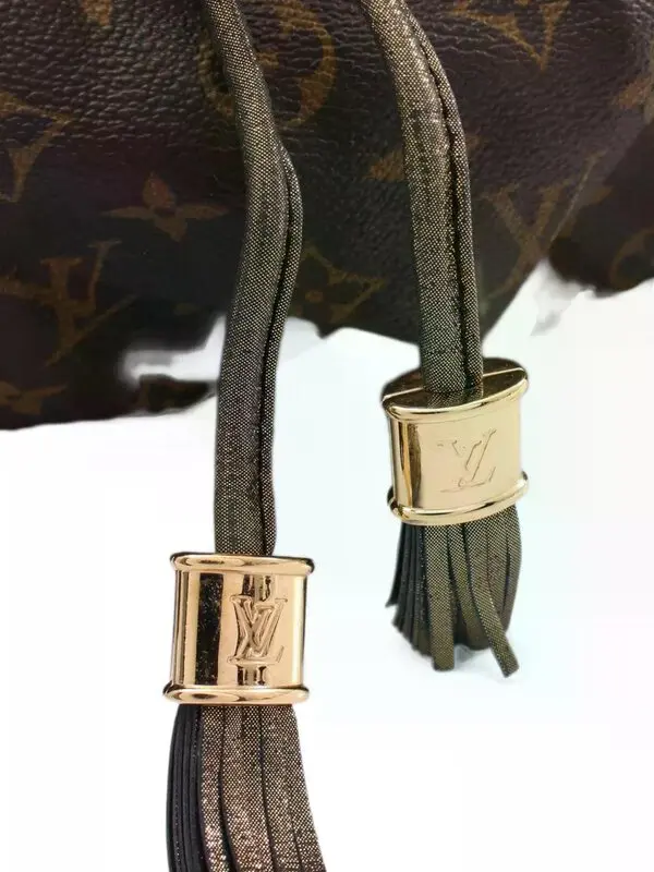 LOUIS VUITTON 2009 Irene Tote Bag
