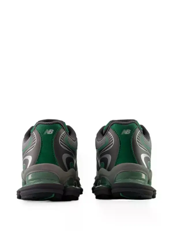 NEW BALANCE Abzorb 2000 Sneakers
