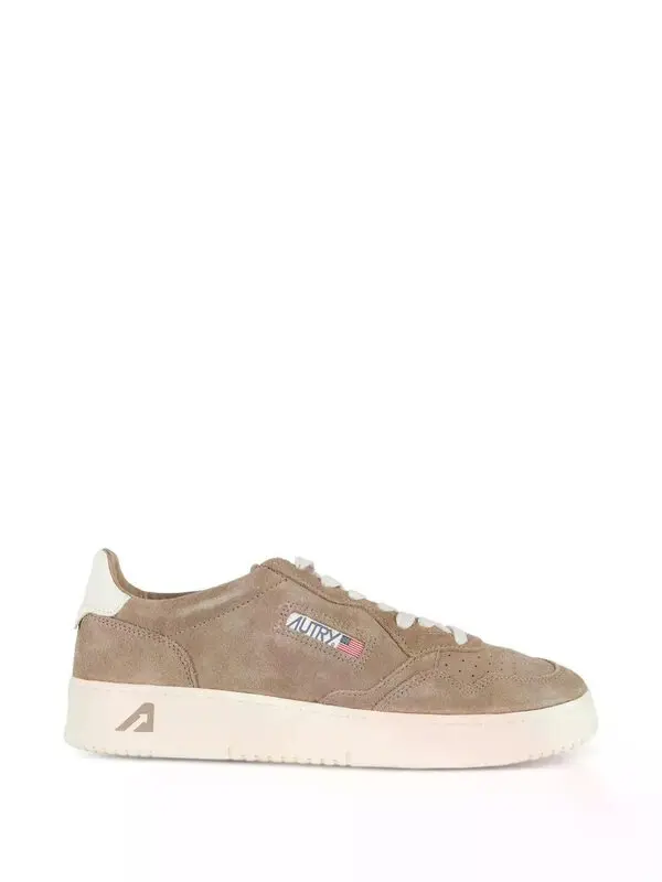 AUTRY Medalist Suede Sneakers - Brown