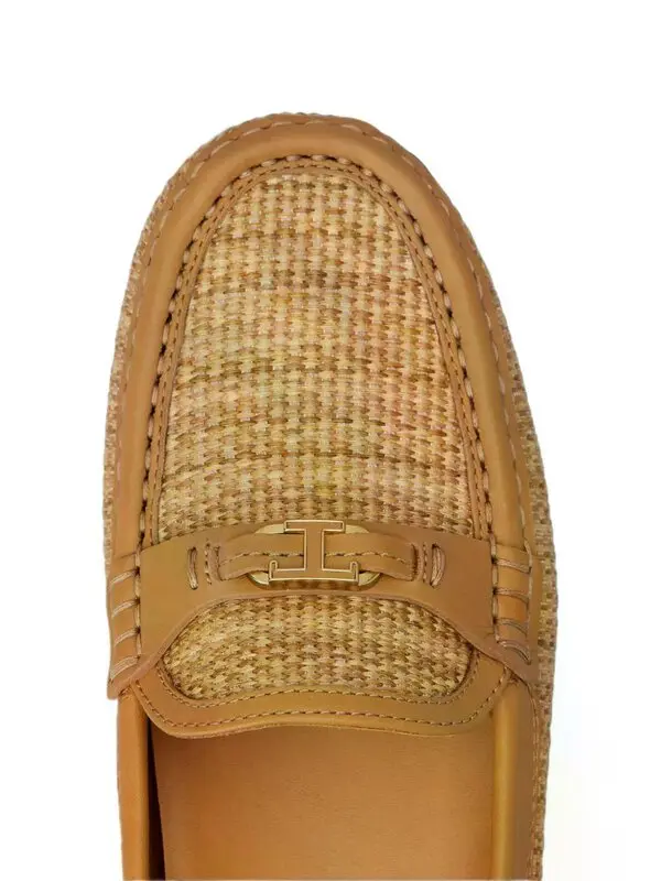 TOD'S Logo Plaque Loafers - Neutrals