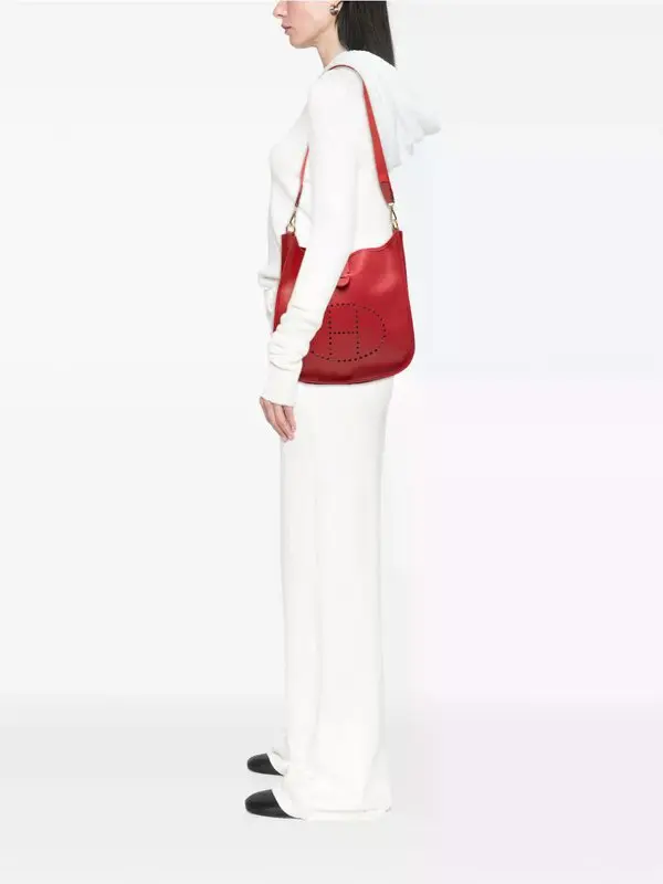 Hermès Courchevel Evelyne Crossbody Bag - Red