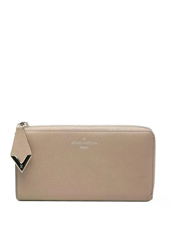 LOUIS VUITTON 2017 Taurillon Comete Wallet Long Wallets