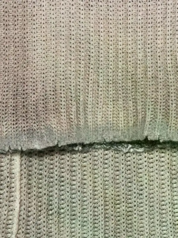 Avant Toi Ribbed-knit Frayed Snood Scarf