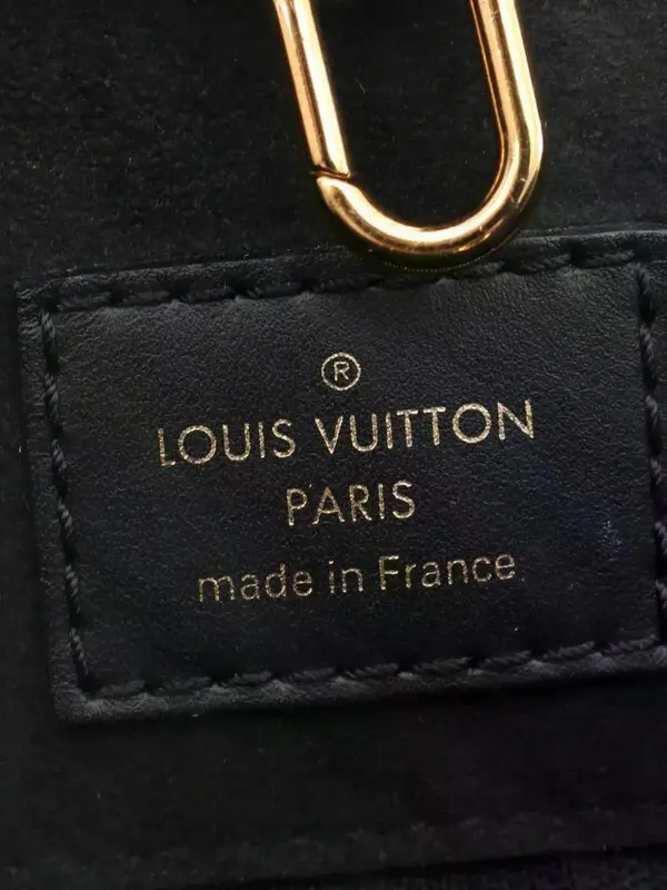 LOUIS VUITTON 2020 Monogram Fold Tote Handbag