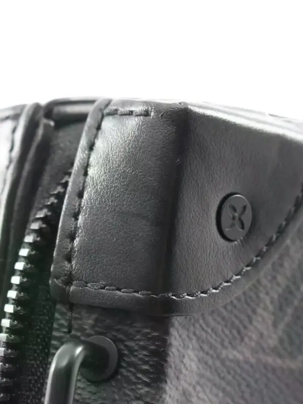 LOUIS VUITTON 2020 Soft Trunk Messenger Bag