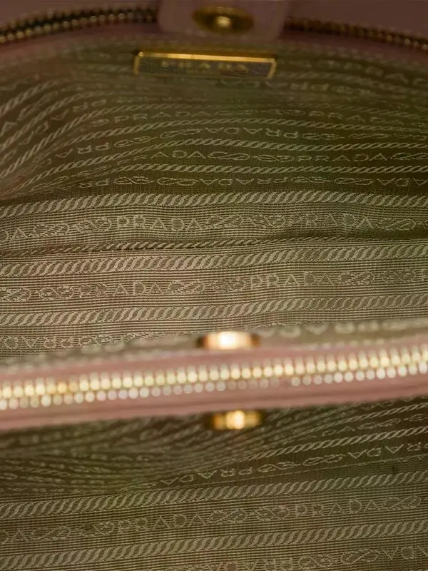 Prada 2013-2026 Medium Saffiano Lux Galleria Satchel