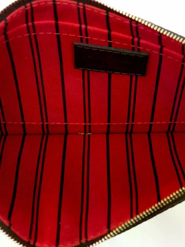 LOUIS VUITTON Damier Ebene Pochette Pouch