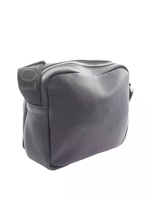Loewe 2026 Medium Leather Pebble Messenger Bag Crossbody Bag