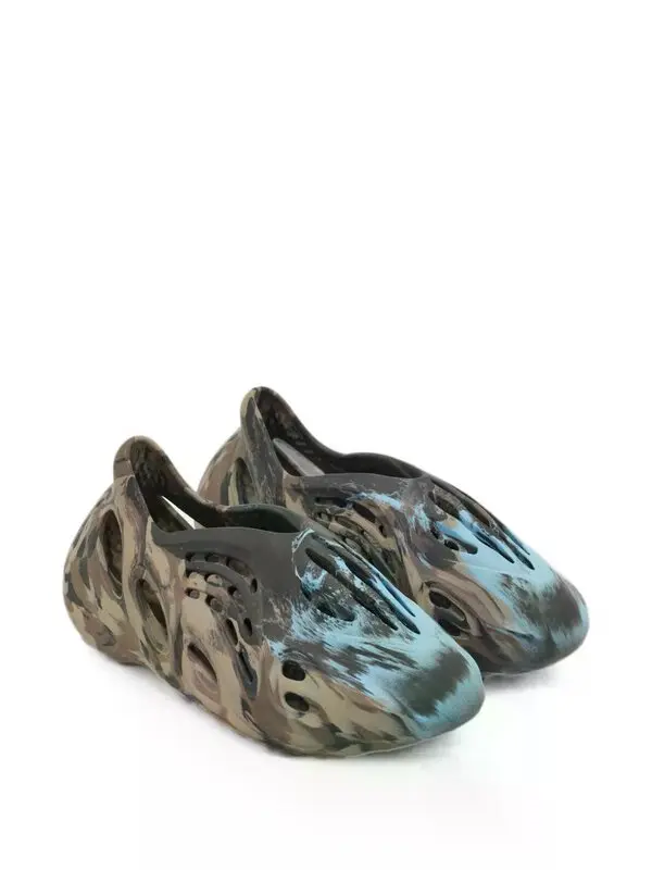 ADIDAS X YEEZY Foam Runner Slip-on Sneakers - Neutrals