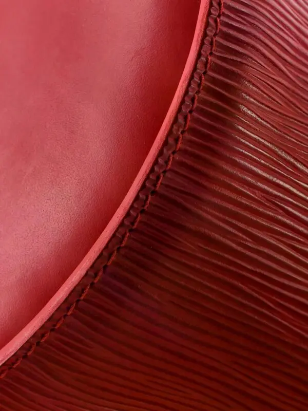 LOUIS VUITTON Soufflot Epi Leather Handbag - Red