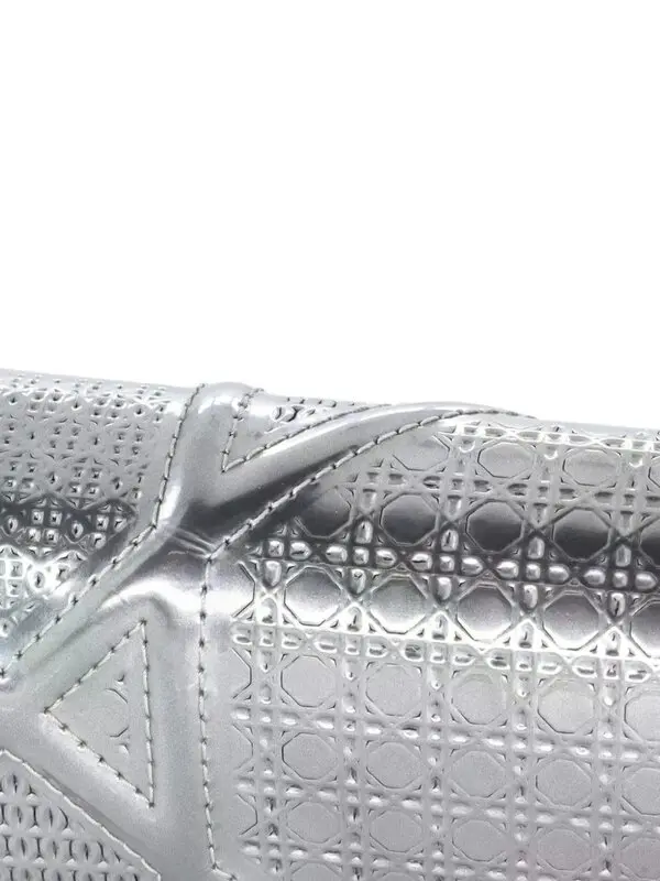 Dior Diorama Wallet On Chain Cannage Embossed Calfskin Clutch Bag