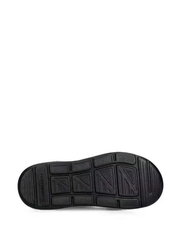 Sketchers Relaxed Fit Sargo Denal Crossover-strap Sandals