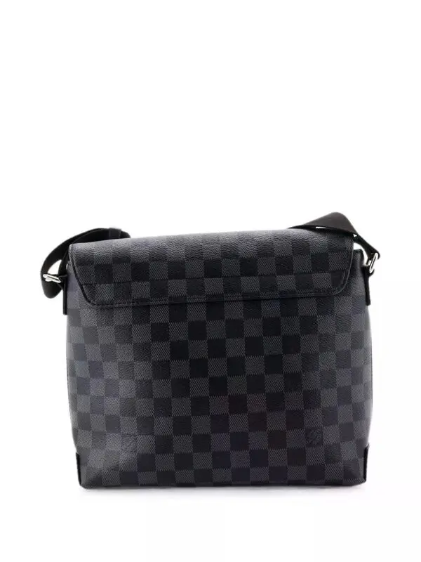 LOUIS VUITTON Damier Graphite Messenger Bag Pm - Black