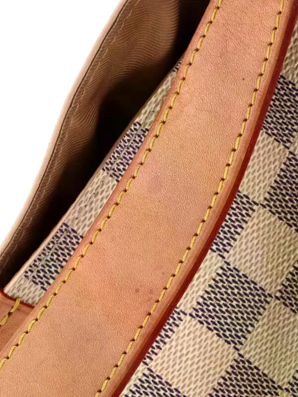 LOUIS VUITTON Damier Pm Hobo Bag - White