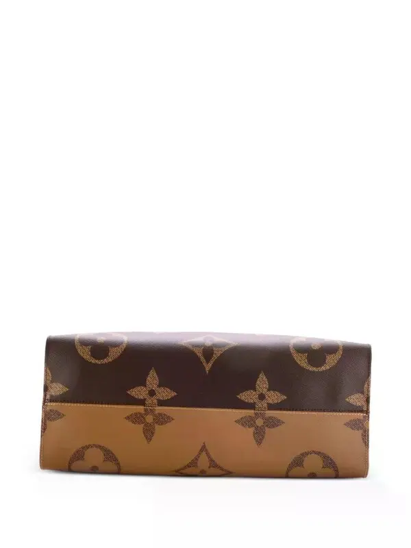 LOUIS VUITTON Onthego Reverse Monogram Giant Gm Tote Bag - Brown