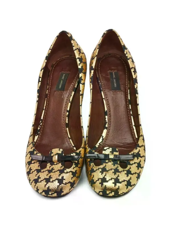 Marc Jacobs Houndstooth Round-toe Pumps
