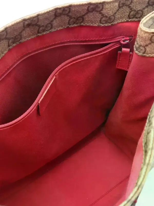 Gucci Gg Supreme Canvas Tote Bag