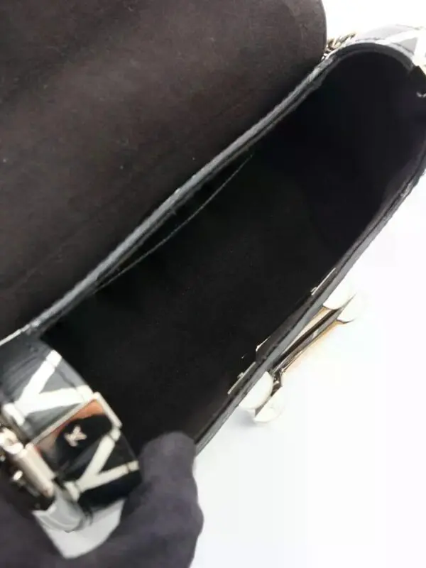 LOUIS VUITTON 2014 Pm Twist Epi Shoulder Bag