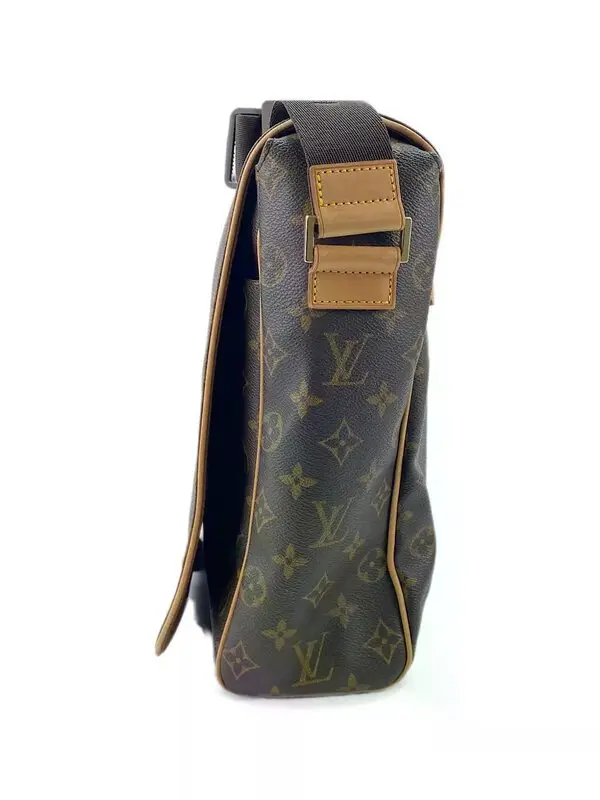 LOUIS VUITTON 2001 Abbesses Monogram Shoulder Bag