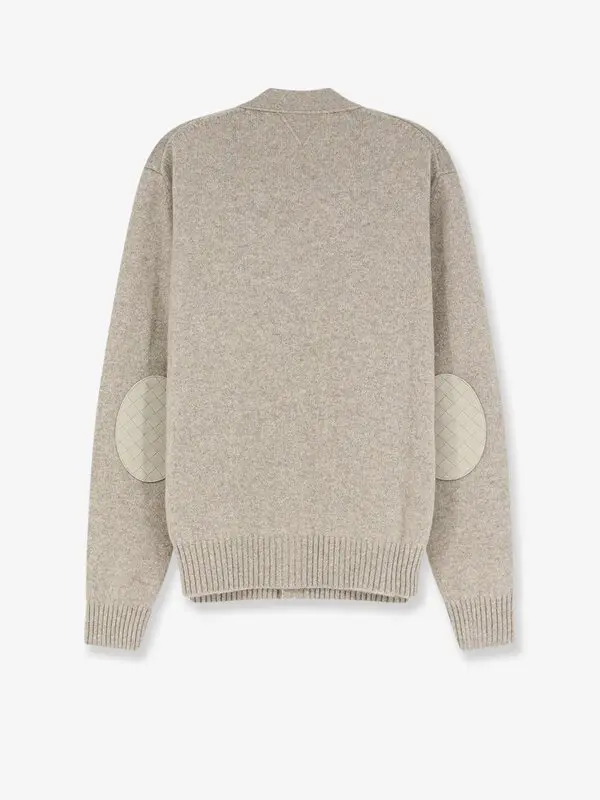 Bottega Veneta Cashmere Blend V-neck Cardigan With Intreccio Patch - Beige