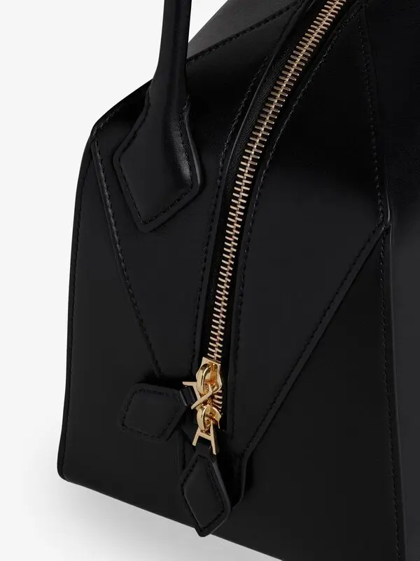 Alaïa Bouledogue Leather Shoulder Bag - Black