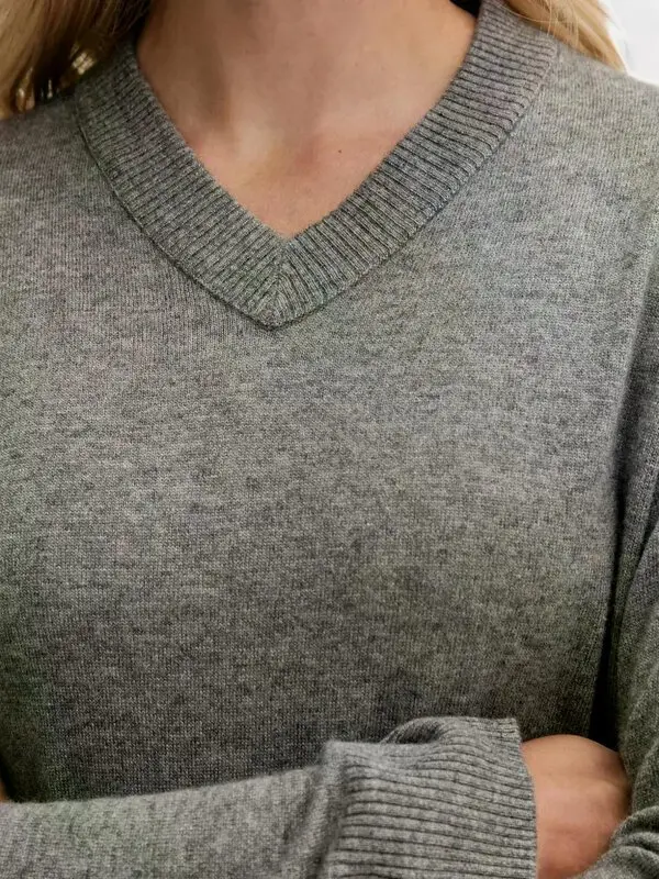 BENETTON V-neck Knitted Sweater