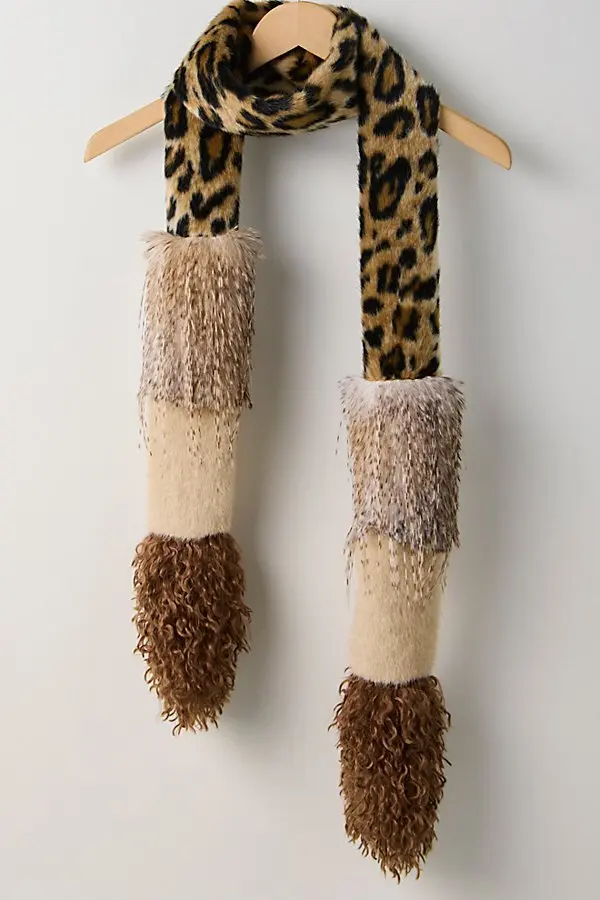 Anna Sui Multi Fur Scarf At - Grey