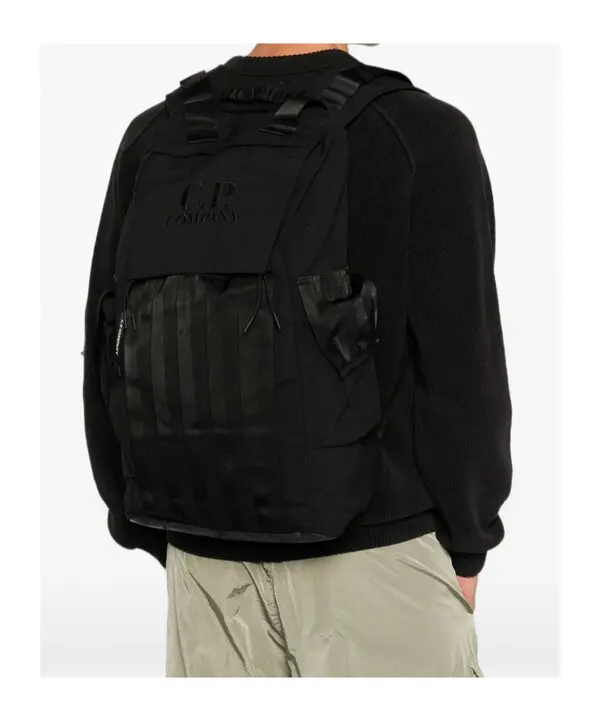 C.P. COMPANY Logo-embroidered Multi-pocket Backpack