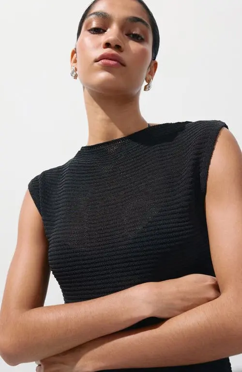 Mango Short-sleeved Crewneck Sweater - Black