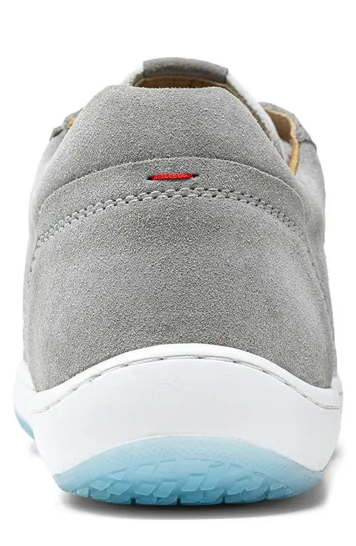 PILOTI Drift Sneaker