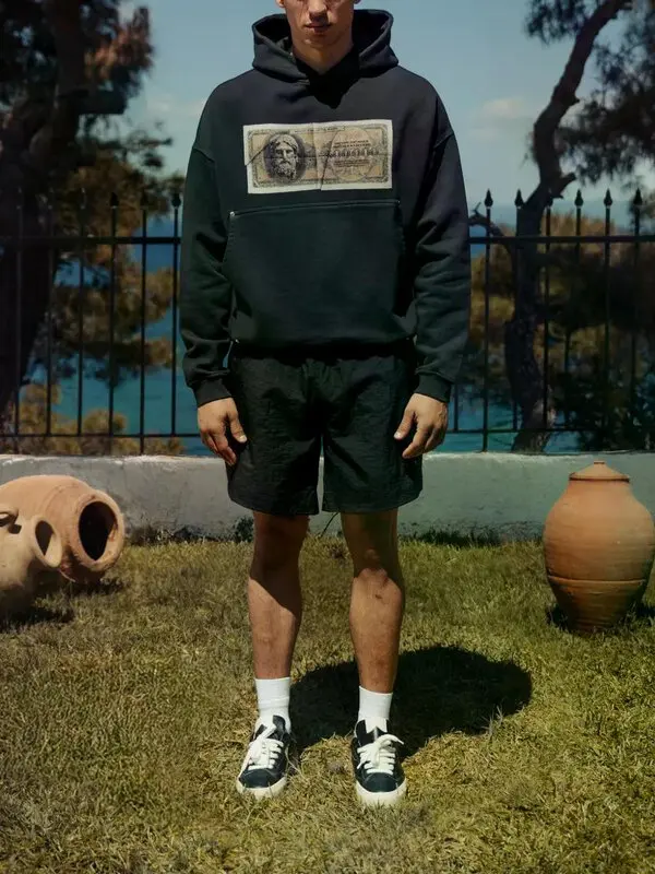 ROUGH. Rough Drachmes Hoodie - Black