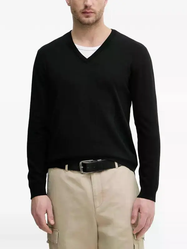 BENETTON V-neck Fine Knit Sweater