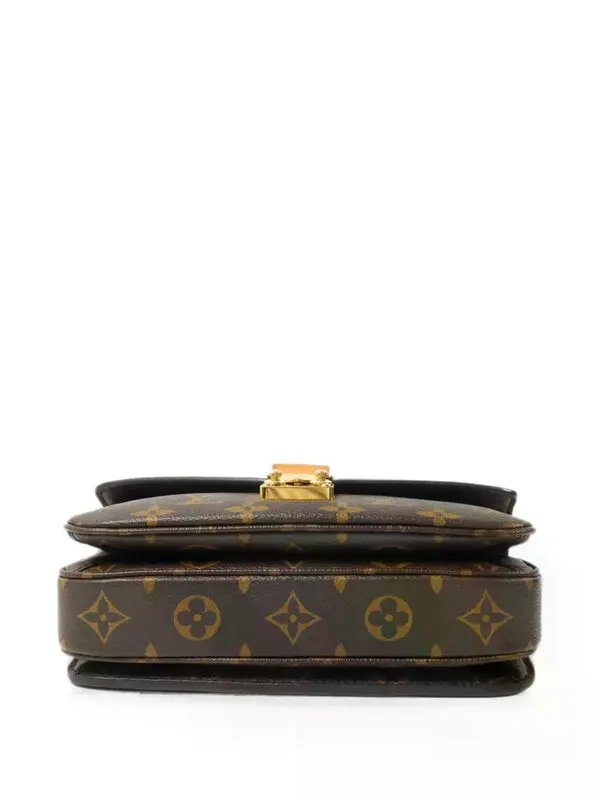 LOUIS VUITTON Monogram Pochette Metis Bag