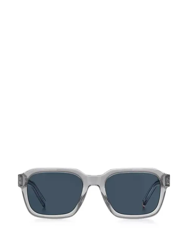 Tommy Hilfiger Square Frame Sunglasses With Engraved Temples - Grey