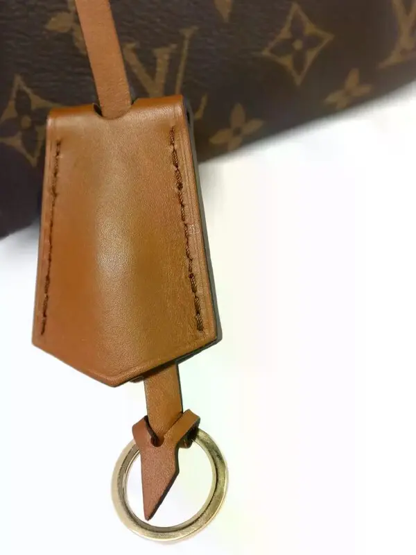 LOUIS VUITTON Fold Tote Pm