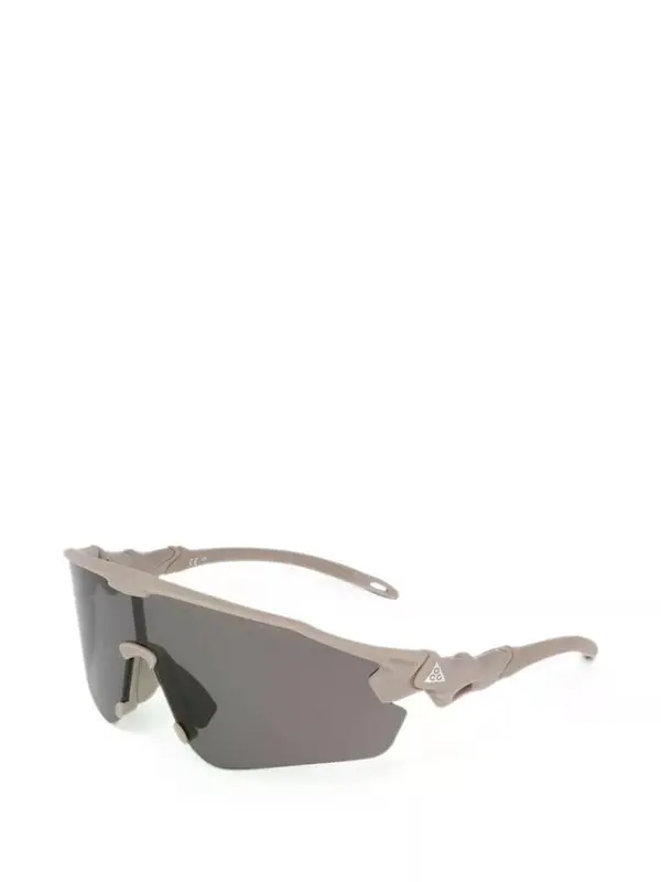 Nike Vista Peak Sunglasses