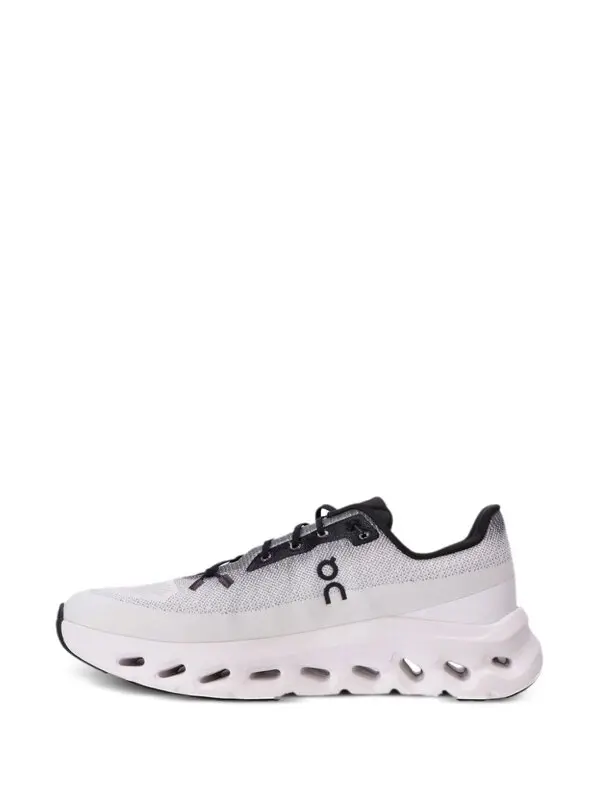 On Cloudtilt Sneakers
