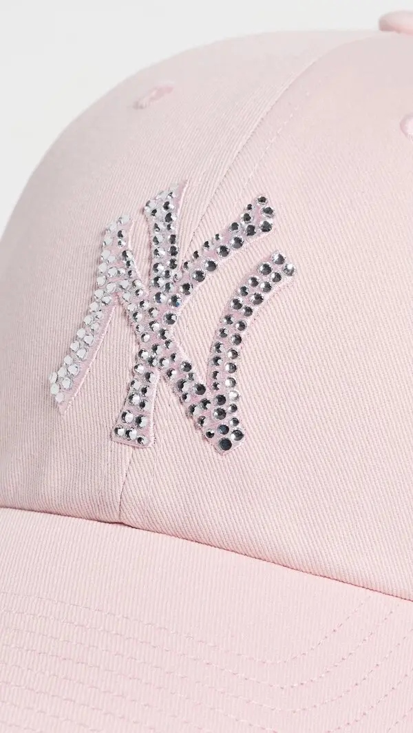 SPORTY & RICH Yankees Krystal Hat