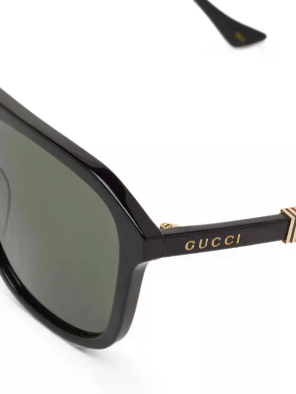 Gucci Pilot Sunglasses With Gold Tone Detailing